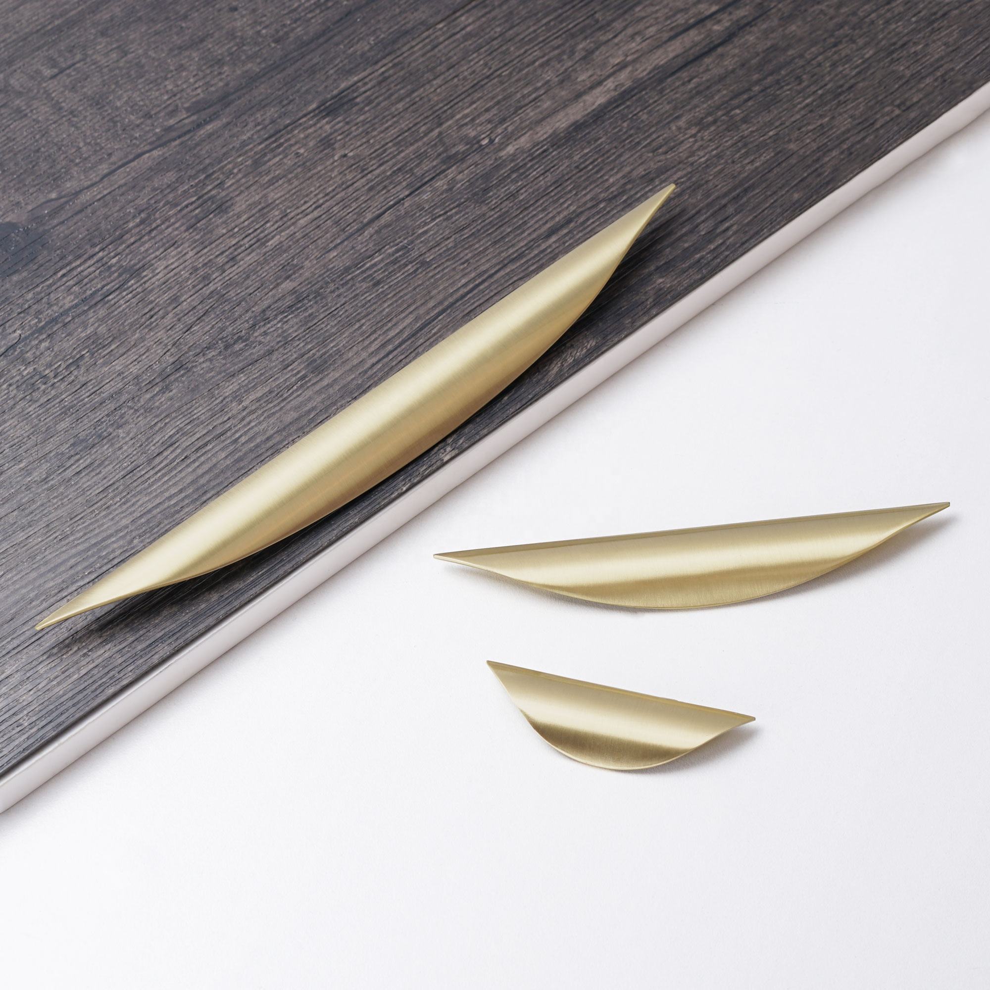 Lip pull Collection – Kitchen handles store