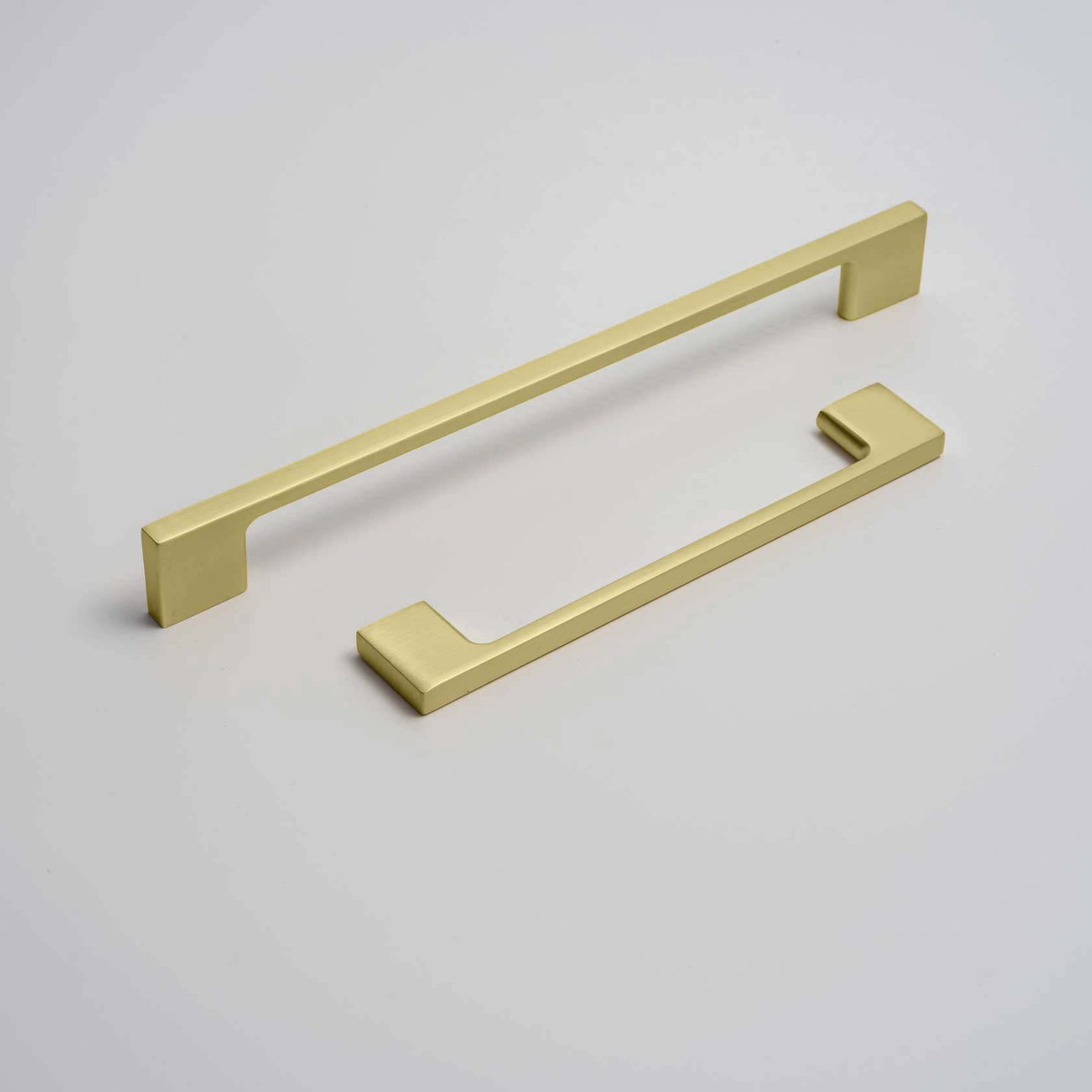 Ballarat Slim Profile Kitchen Handles | KT & CO